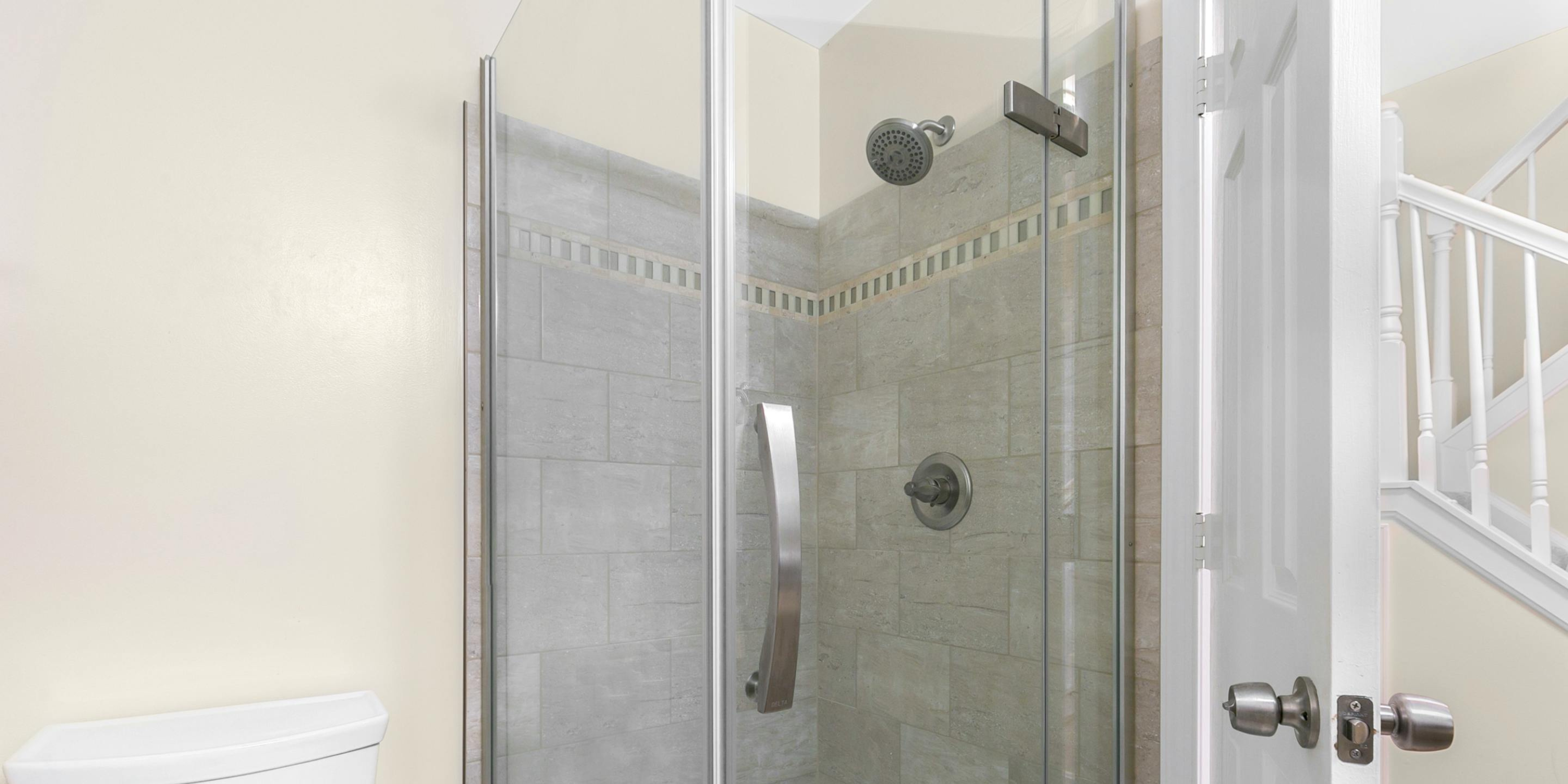 48 Inch Shower Enclosure: The Best Choice for Small Bathrooms | ACE ...
